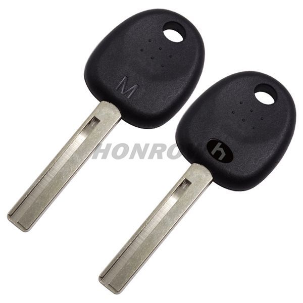 Hyundai transponder key blank (Can put TPX chip inside) With Right Blade